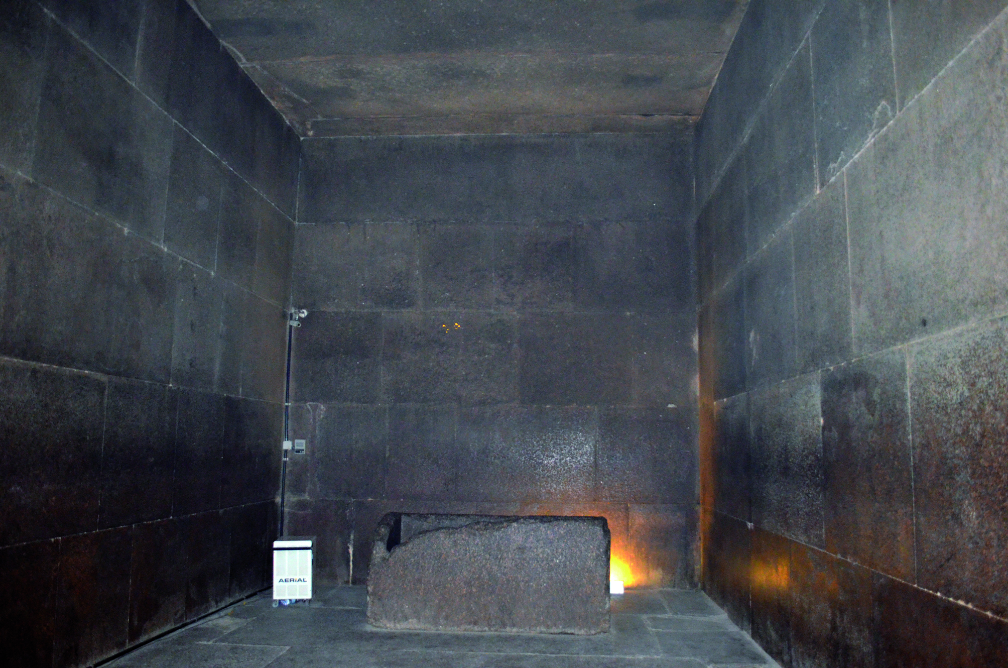 Chambers in the "Cheops" Pyramid - GIZA-LEGACY